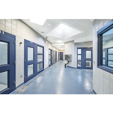 Armstrong Ceiling Solutions – Commercial | Soluciones para cielos ...
